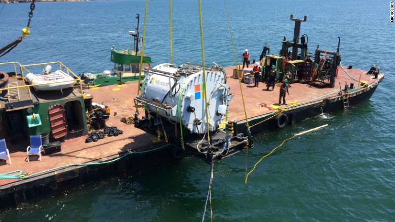 Microsoft just put a data center under water | 7wData