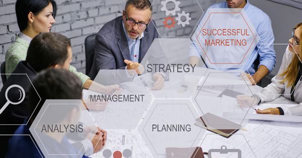 How To Get Data Analytics Professionals Who Understand Business | 7wData