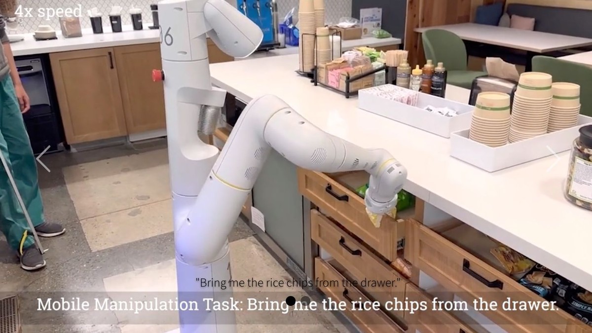 Big Tech Is Now Developing Powerful AI Brains for Real-World Robots ...
